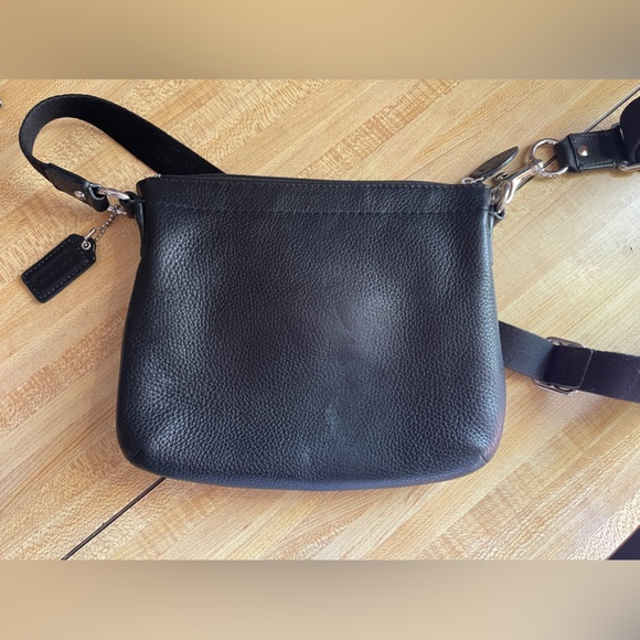 Coach | Bags | Coach Purse Vintage Crossbody Black Leather Bag Turn ...